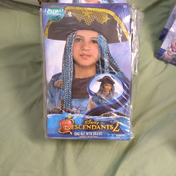 Disney | Costumes | Disney Descendants Uma Hat With Braids New In Pkg ...